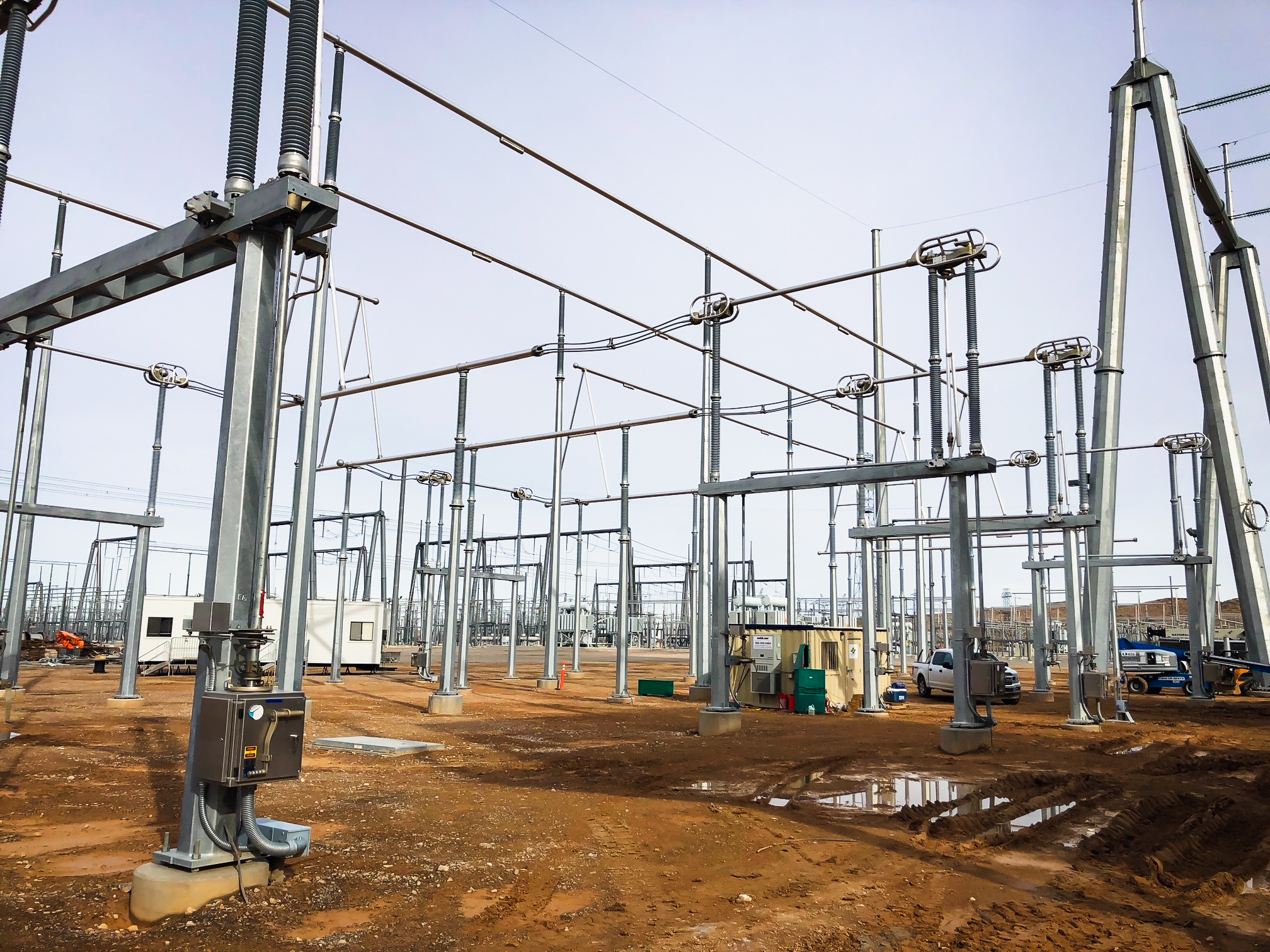 Crystal Series Capacitor / MYR Group