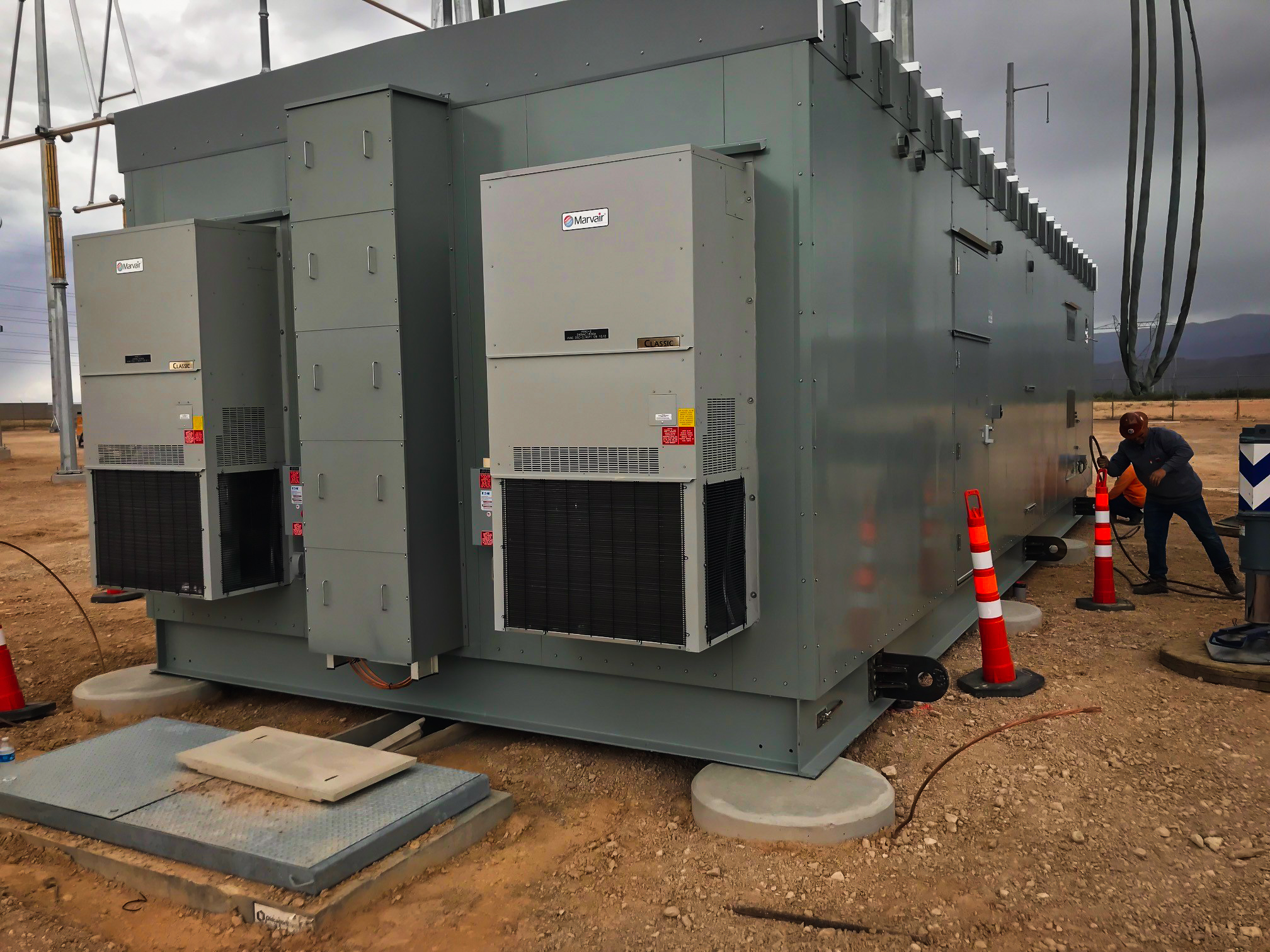 Crystal Series Capacitor / MYR Group