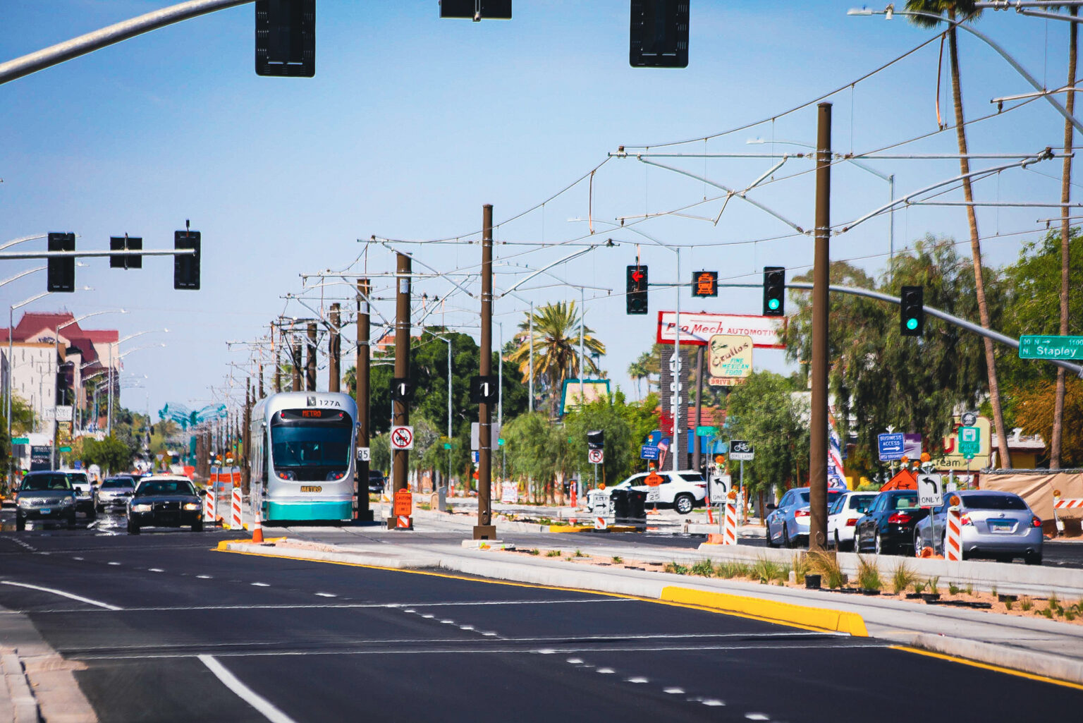 Gilbert Road Light Rail Expansion / MYR Group