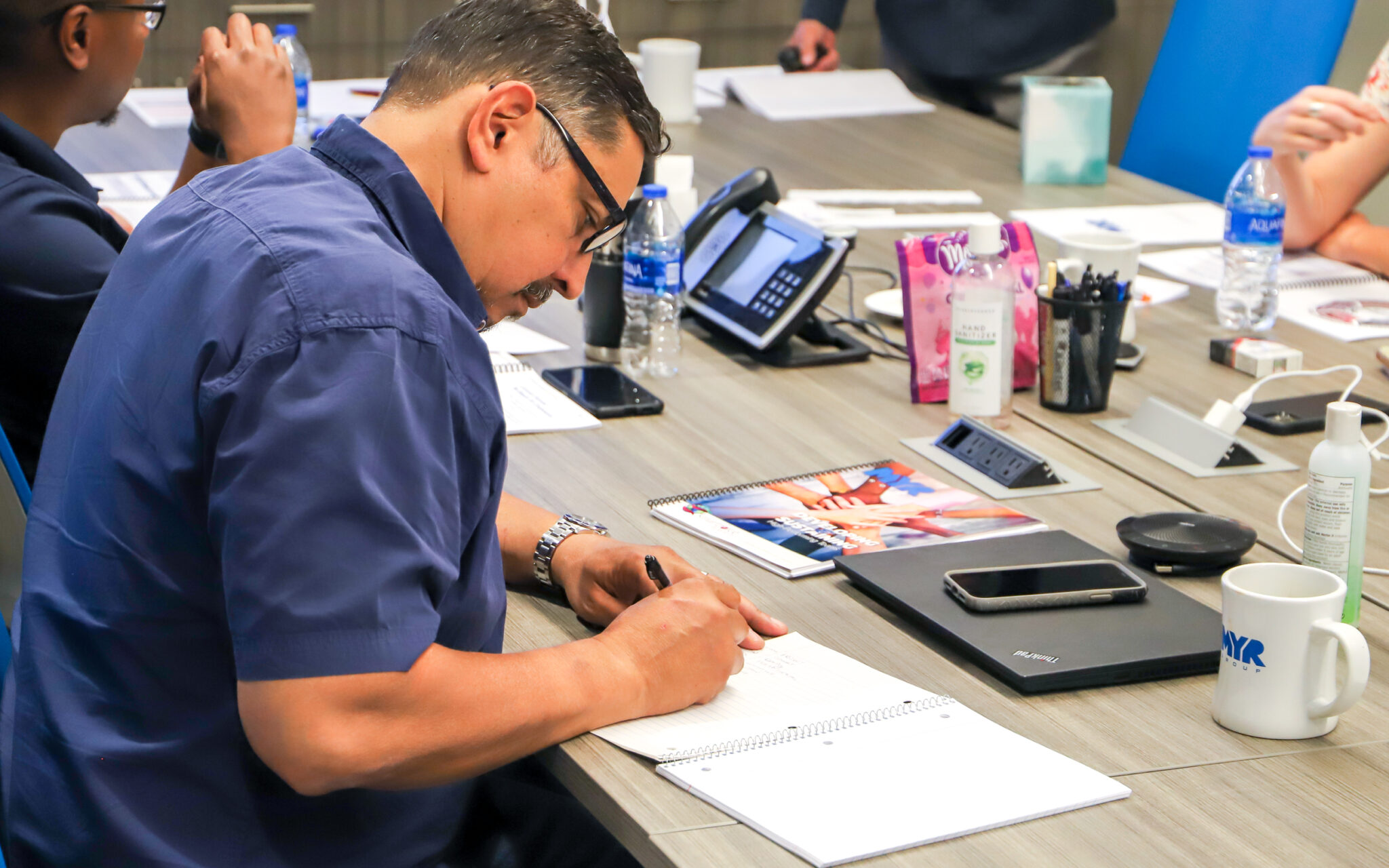 A Day In the Life: IT Senior Director, Rodrigo Ovalles / MYR Group