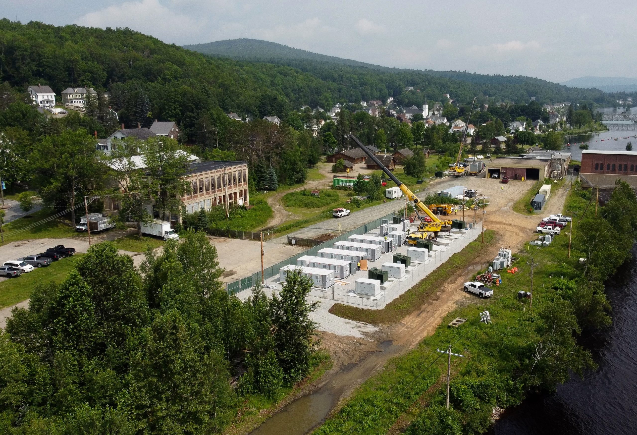 E.S. Boulos Successfully Completes EPC Battery Storage Projects / MYR Group
